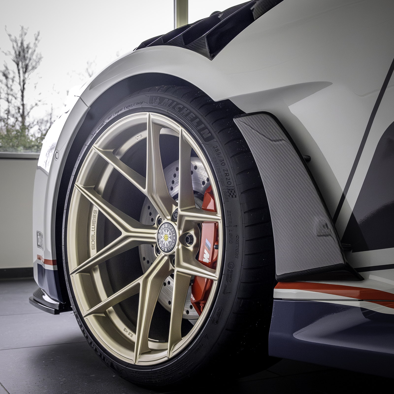 Alpha-N Tuning: Professional vehicle tuning and performance enhancement.