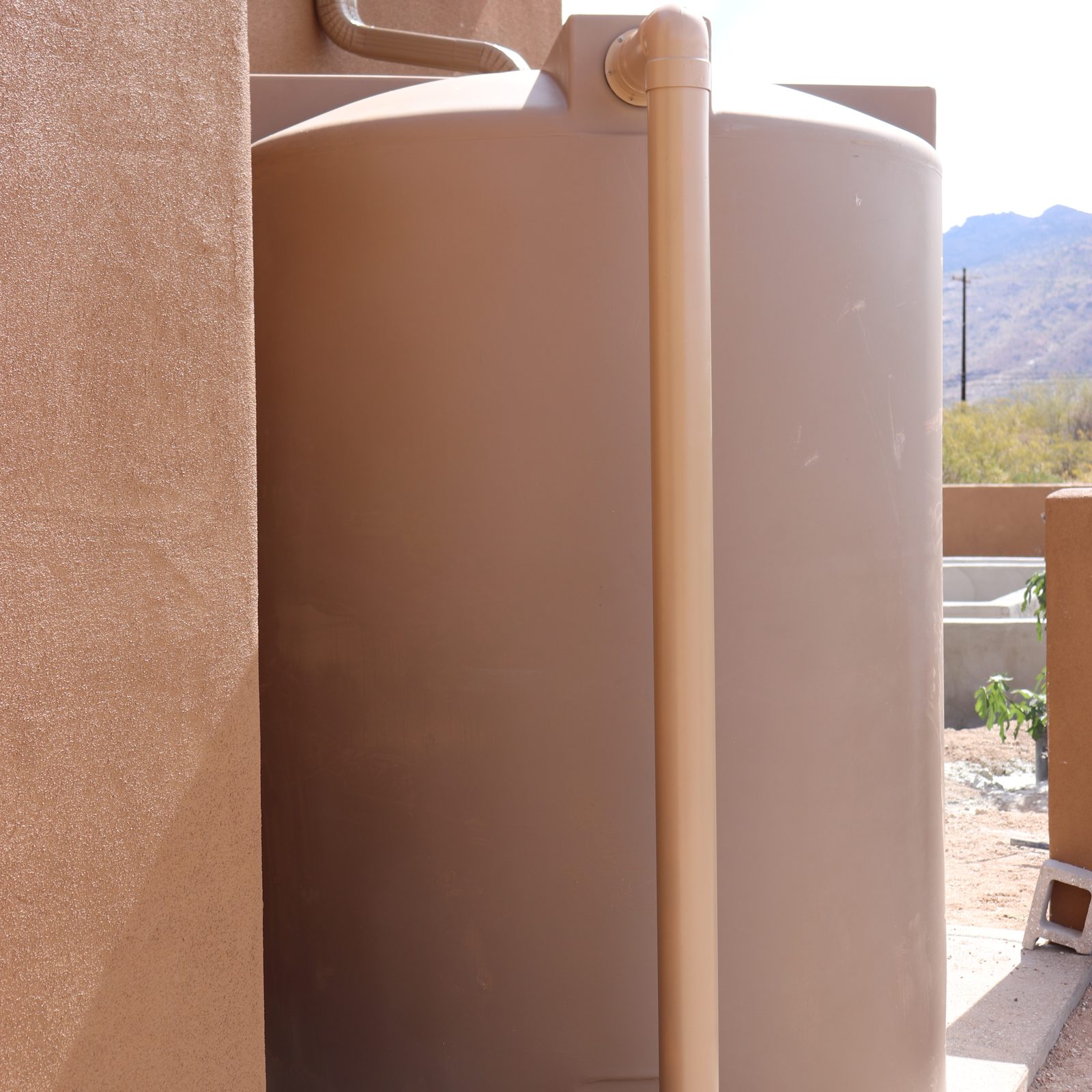 Aboveground Plastic Water Tanks